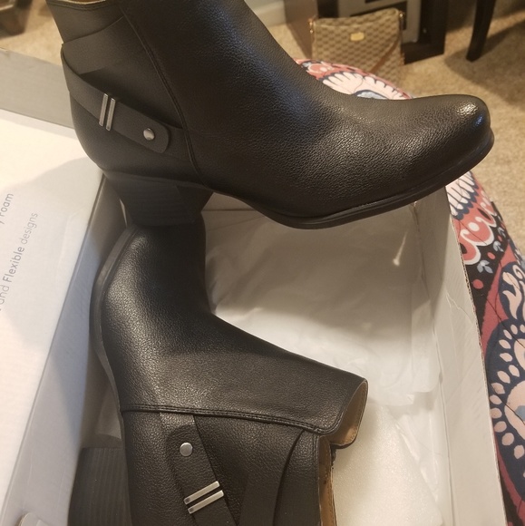 Naturalizer | Shoes | Booties | Poshmark